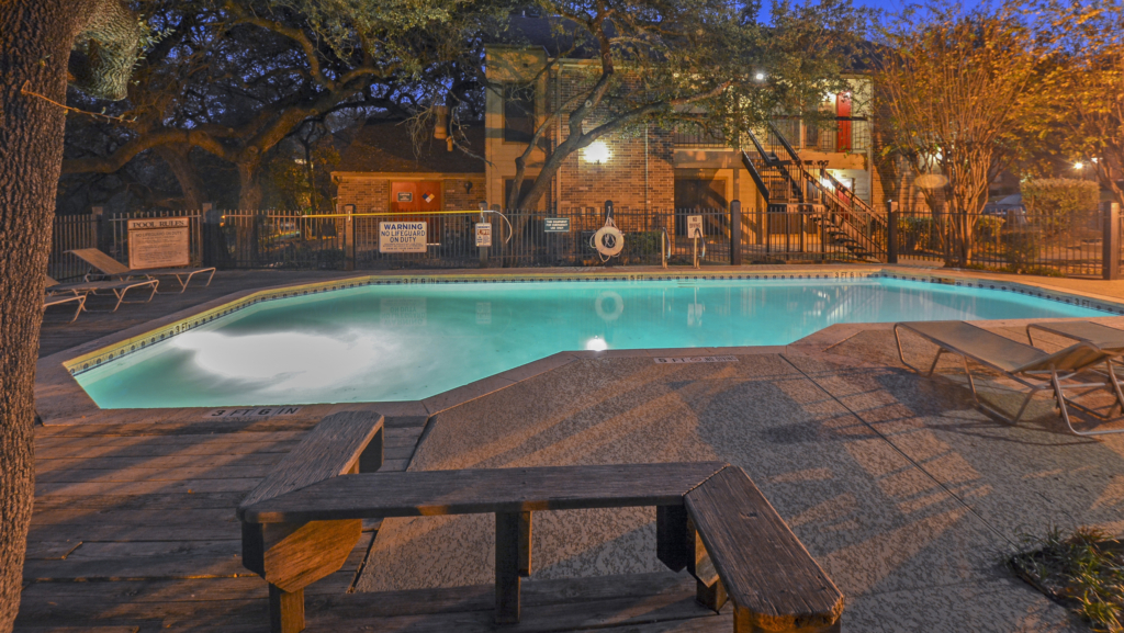 Cricket Hollow Apartments - Churchill Forge Properties